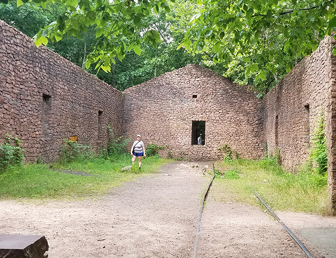 Walking through these stone corridors at Elephant Rocks feels like stepping into a scene from "Indiana Jones" - adventure awaits!
