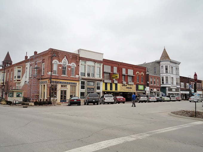 Fairfield blends historic charm with modern sensibilities. That brick building has probably seen more town gossip than a church picnic!