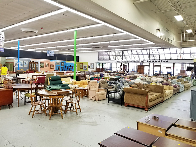 Inside this unassuming warehouse lies everything from vintage doorknobs to nearly-new sofas. DIYers, prepare to swoon!
