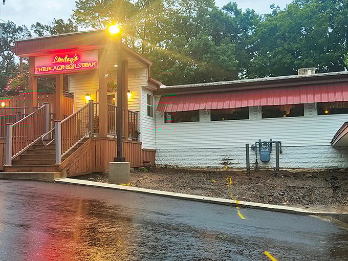 Lindey's welcoming porch and homey exterior feel like Grandma's house&mdash;if Grandma were a steak-grilling genius with a cult following.