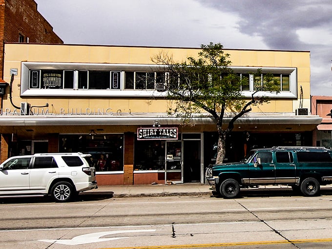 The striking contrast of Moab's desert palette makes even a simple street scene feel cinematic. No Instagram filter needed here!