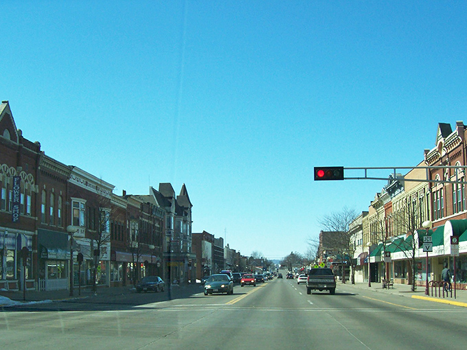 Reedsburg: Historic buildings stand shoulder to shoulder like old friends, creating a downtown where your retirement dollars go further.