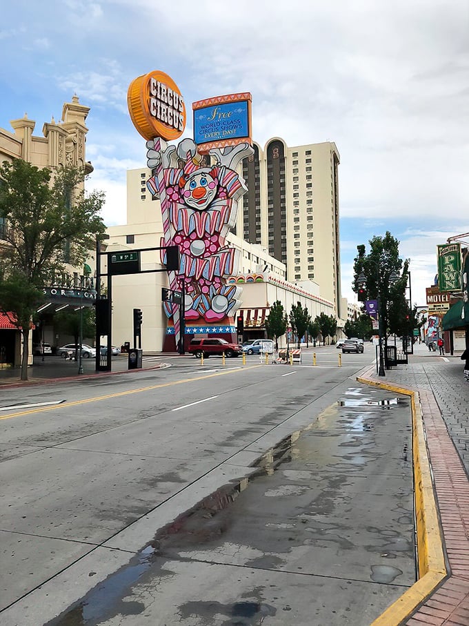 Circus Circus stands as a colorful reminder that Reno knows how to have fun without the Vegas crowds. Budget-friendly whimsy at its finest!