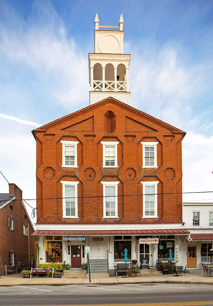 The clip-clop of hooves announces your arrival in a place where "fast food" means freshly baked bread that's still warm from the oven.