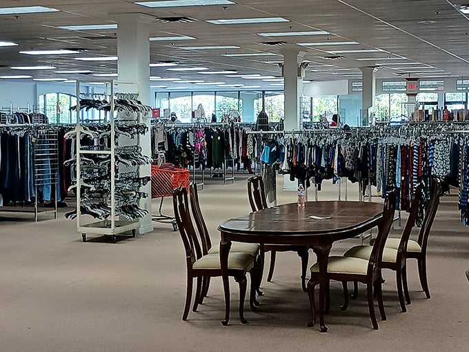 That elegant dining set sits center stage, as if saying "Yes, I'm pre-loved, but I've still got stories to tell at your family dinners."