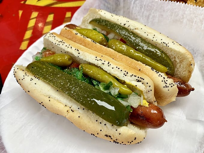 Chicago dogs done right: a garden of toppings nestled in poppy seed buns. The Windy City would approve of this Miami interpretation. 