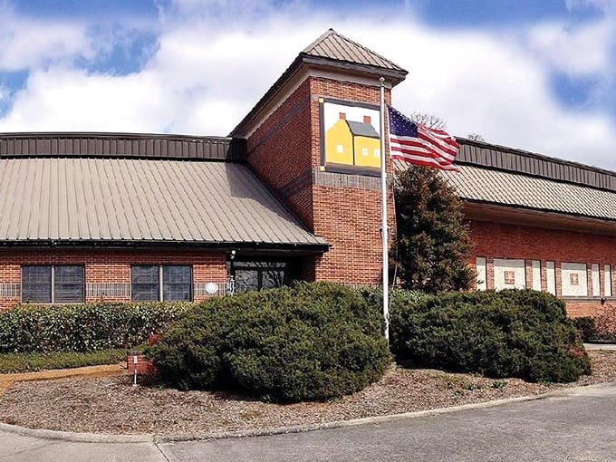 This isn't just any museum&mdash;it's where Athens' stories live, wrapped in brick and patriotism, preserving history without inflating admission prices.