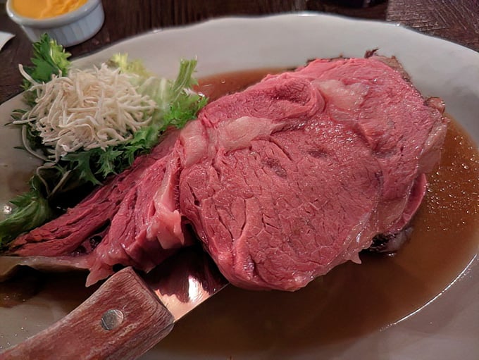 This prime rib isn't just dinner&mdash;it's a masterclass in patience. That rosy interior and rich au jus speak of slow-roasting perfection worth driving across Virginia for.