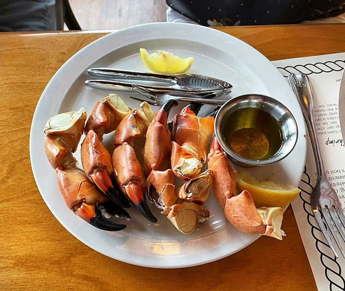 Stone crab claws&mdash;nature's perfect finger food. Served with that signature mustard sauce, they're Florida's answer to lobster's fancy reputation.