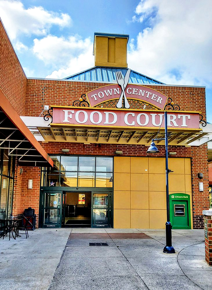 Food court or culinary town square? This brick-fronted feeding station stands ready to refuel shoppers whose credit cards need a breather between stores.