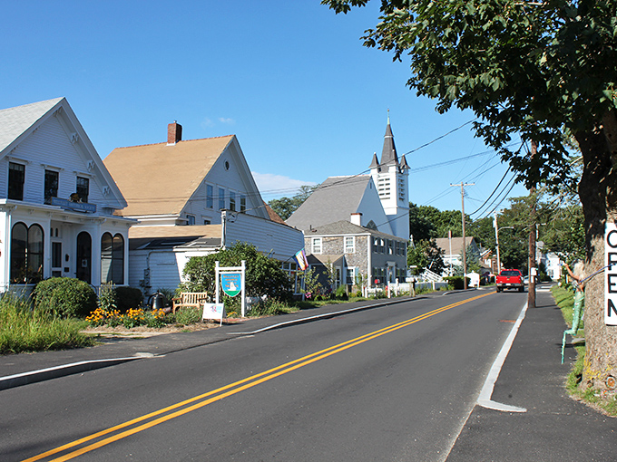 Church steeples and clapboard houses line Wellfleet's streets like a Norman Rockwell painting come to life in three dimensions.