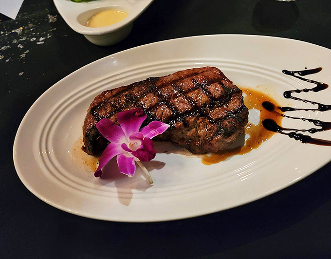Perfectly cross-hatched grill marks that would make a geometry teacher proud. This steak doesn't need Instagram filters&mdash;it's already dressed for success.