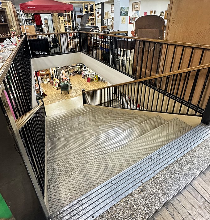 Descend these stairs and enter another dimension of collecting. The metal steps have guided thousands of treasure hunters to unexpected discoveries below.