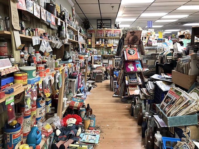 Every aisle tells a story of America's past. This vendor has mastered the art of "more is more"&mdash;a philosophy I wholeheartedly endorse.