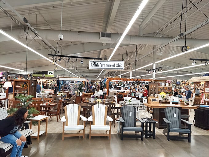 Follow the blue line to bargains! Hartville's bright, welcoming space combines the thrill of treasure hunting with the comfort of climate control.