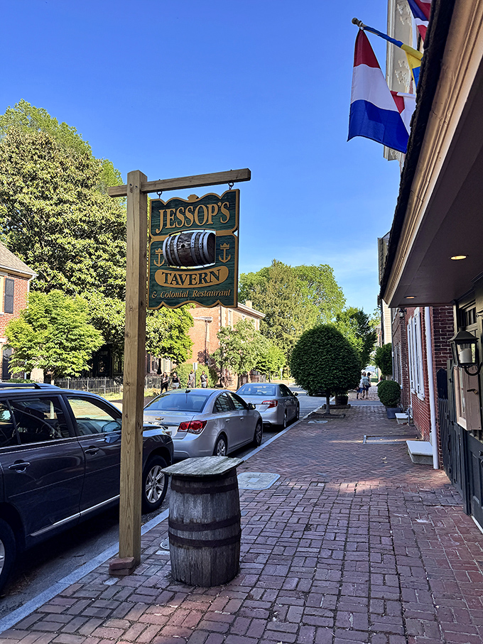 Jessop's wooden sign and colonial barrel transport you back in time. Like stepping into a delicious history book you can eat!