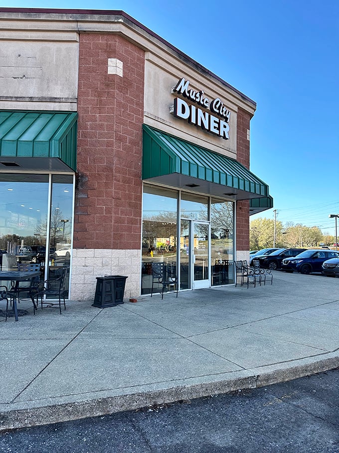 Music City Diner: Clean lines and modern simplicity house some of Tennessee's most consistently delicious burgers.