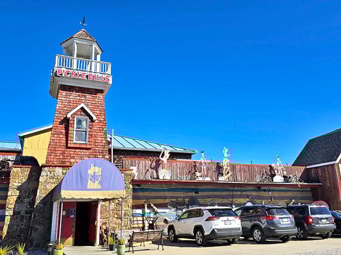 A lighthouse without an ocean? This colorful captain's quarters brings coastal vibes to Ohio's heartland.