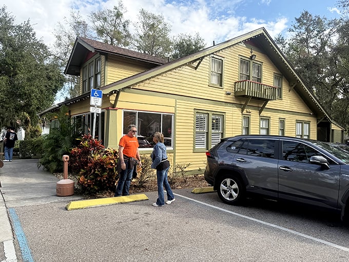 PizzAmor&eacute;'s sunny yellow house looks like it should be in a storybook. The perfect setting for pizza that tells its own delicious tale.