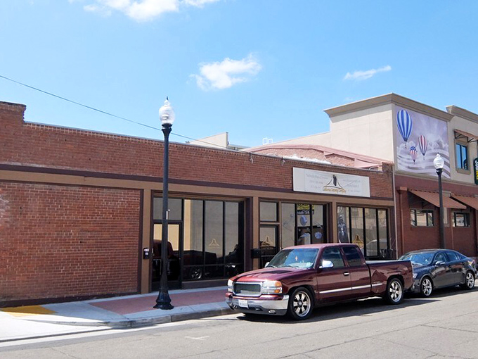 Visalia's historic Fox Theatre brings a touch of Hollywood glamour to this affordable Central Valley gem. Small-town ticket prices, big-time entertainment!