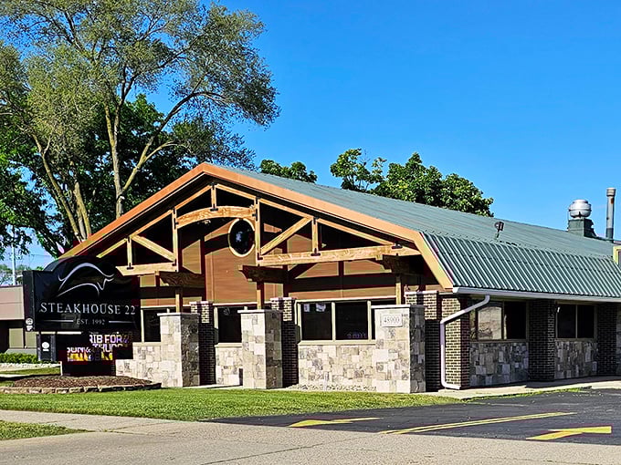 Steakhouse 22's lodge-inspired design practically whispers "come in, get comfortable, and prepare for meat magic."