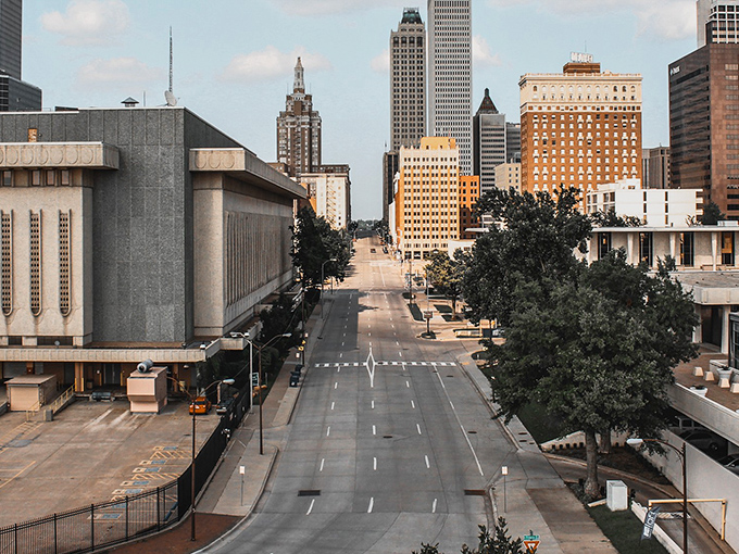 Tulsa's urban landscape offers metropolitan living at small-town prices. The best of both worlds for budget-conscious retirees.