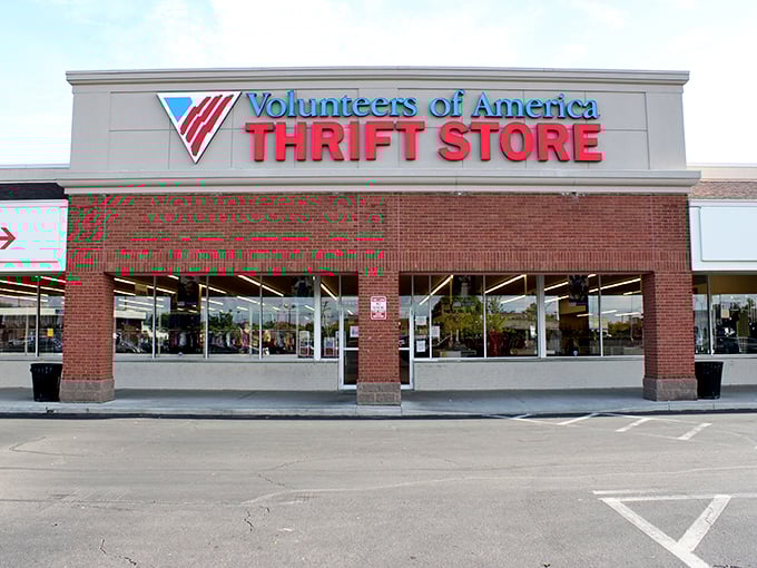 Volunteers of America's bold red, white, and blue signage promises patriotic pricing. This thrifting superstore might require its own zip code!