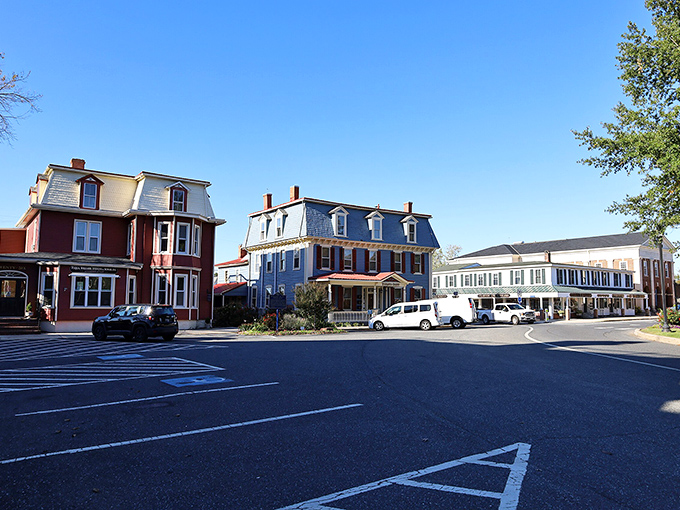 The stately buildings around Georgetown's Circle have witnessed centuries of Delaware history. That brick and white trim never goes out of style!