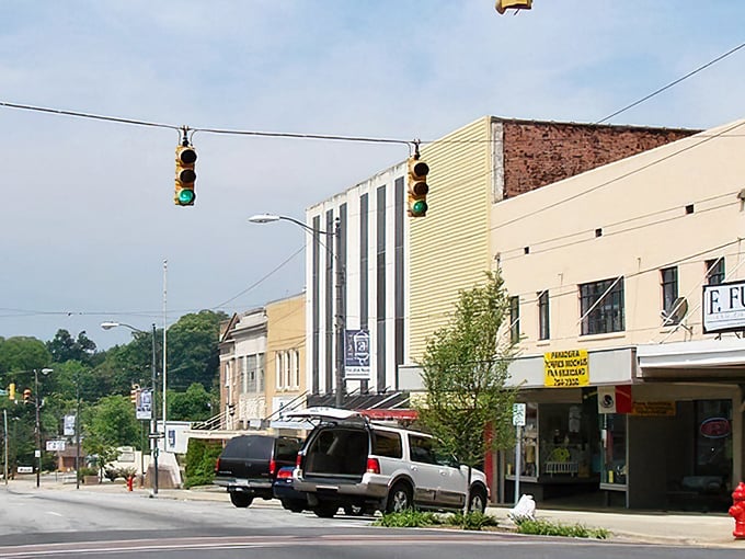 Spencer's building stands as a testament to Lenoir's manufacturing heritage. History preserved in brick and mortar!