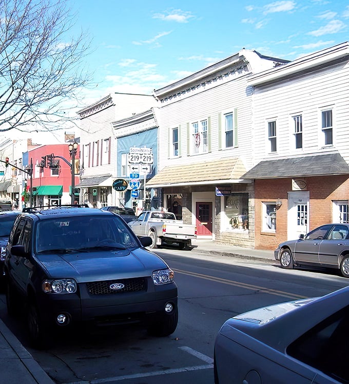 Lewisburg's historic buildings aren't just preserved&mdash;they're living history where you half-expect to see Thomas Jefferson strolling by.
