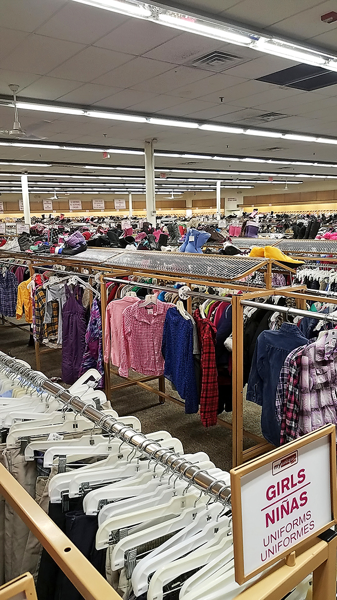 The thrift store that dresses in red to catch your eye. It's working, isn't it? 