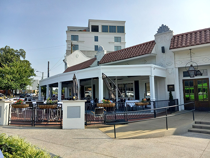 Porch and Parlor (Memphis): That outdoor seating area isn't just a porch &ndash; it's Memphis' front-row seat to culinary excellence.