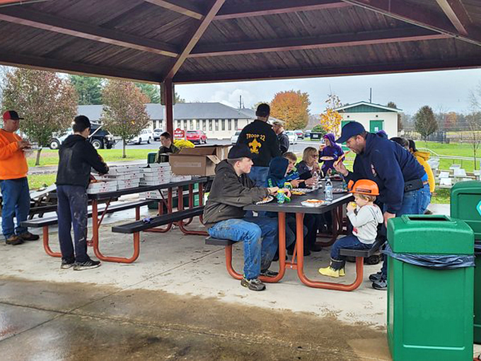 Scicchitano's Pizzeria: Where families gather under pavilions to celebrate life's victories with cheese-covered perfection. Pure Pennsylvania bliss!