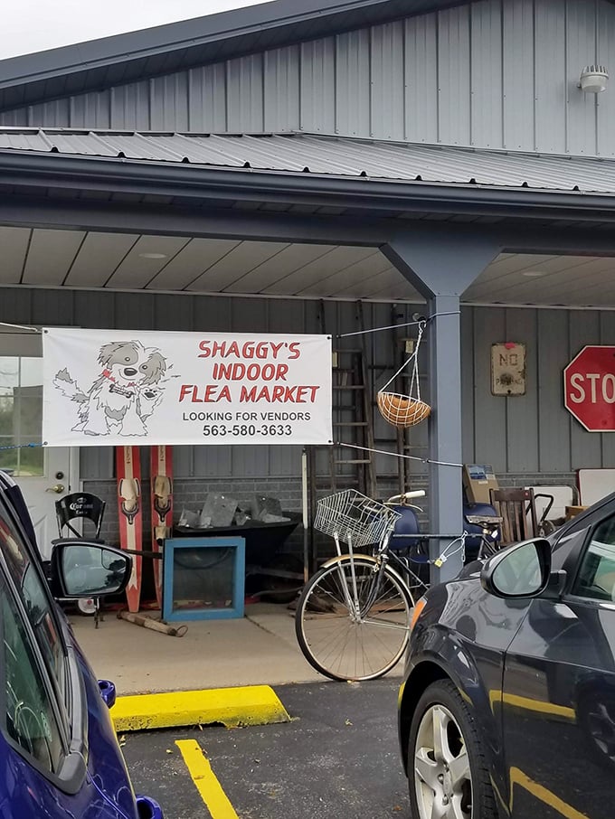 The covered outdoor area extends the shopping fun beyond four walls, creating endless possibilities for discovering forgotten gems.