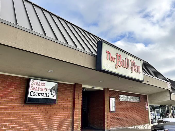 Classic American steakhouse vibes meet no-nonsense dining - exactly what red meat dreams are made of. 