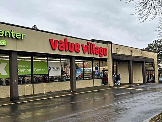 Don't let the unassuming exterior fool you&mdash;inside this Value Village lies an organized labyrinth of potential finds.