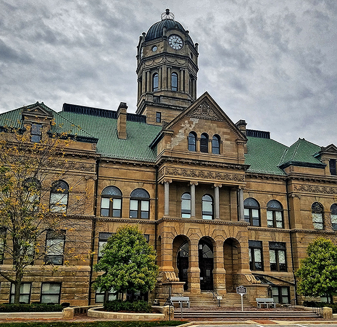 The Auglaize County Courthouse doesn't just administer justice&mdash;it flaunts architectural swagger with a clock tower that's been keeping locals punctual for generations.