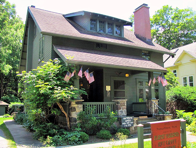 American Arts and Crafts history lives on in this flag-adorned craftsman home, where creativity flourished before "handmade" became a premium marketing term.