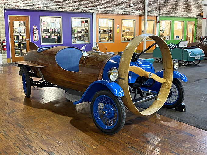 The Helicron looks like what happens when an airplane and a roadster have a beautiful, terrifying baby. That wooden propeller means "social distancing" was built right in!