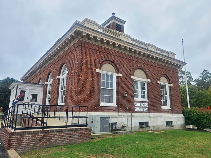 The Milford Museum's stately brick fa&ccedil;ade houses the town's stories &ndash; proof that history doesn't need to shout to be fascinating.