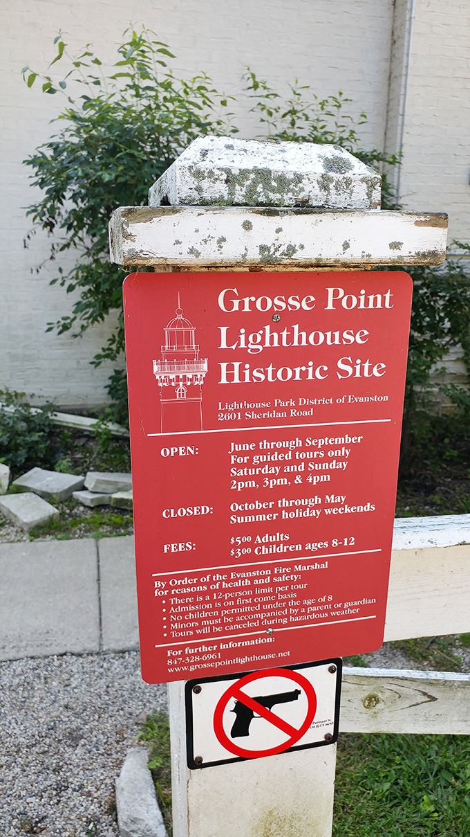 Like a restaurant with limited seating, this lighthouse runs on a strict schedule. Summer weekends only&mdash;no walk-ins during hazardous weather!