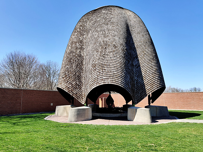 The Roofless Church redefines "open-air worship," with a design so boldly modern it makes most contemporary architecture look like it's not even trying.