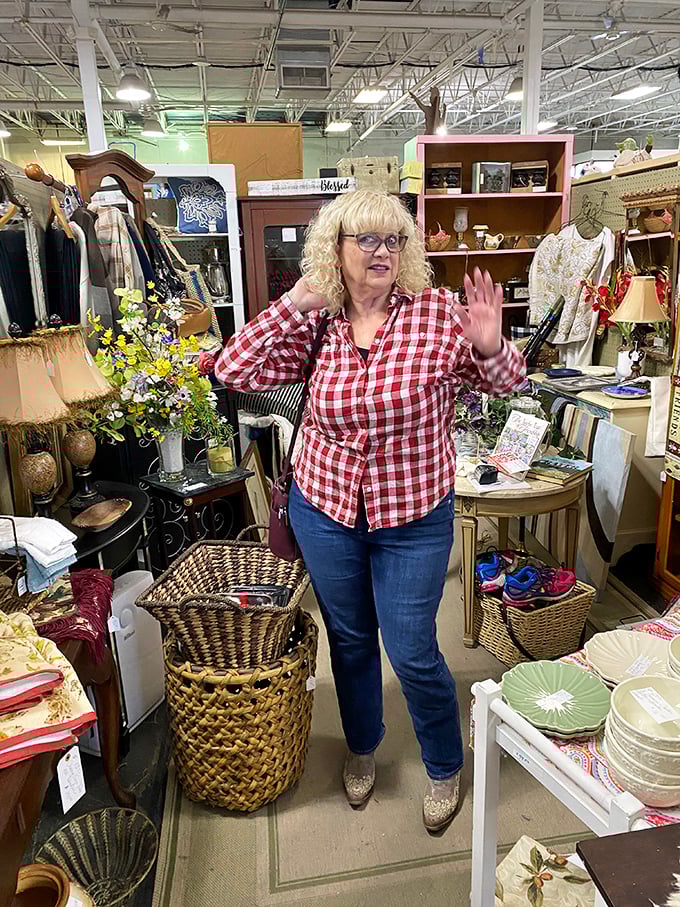 The passionate vendors are the heart and soul of the Peddlers Mall experience. Their knowledge transforms random objects into meaningful treasures.
