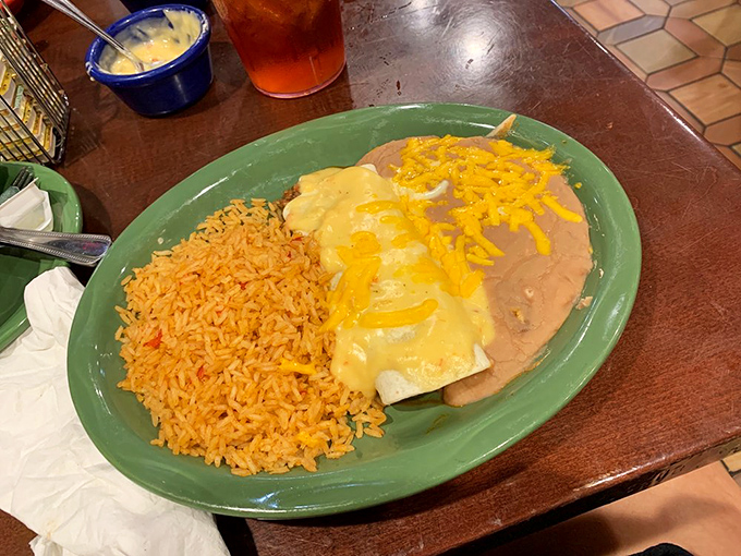 The beef burrito lite plate offers all the flavor without the guilt. That vibrant yellow cheese provides a pop of color that's as pleasing to the eyes as it is to the palate.