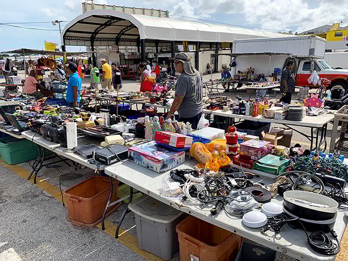 The outdoor vendor area&mdash;where Florida sunshine meets entrepreneurial spirit and everything from toasters to toolboxes awaits discovery.