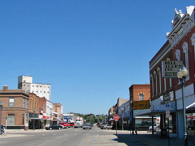 Crete's downtown buildings showcase that beautiful early 20th-century architecture. They just don't make 'em like this anymore!