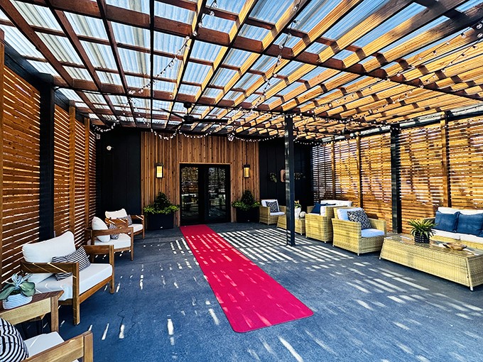 Fig's contemporary outdoor space proves great steaks don't always come in dark, wood-paneled packages. This oasis offers Texas beef with modern flair.