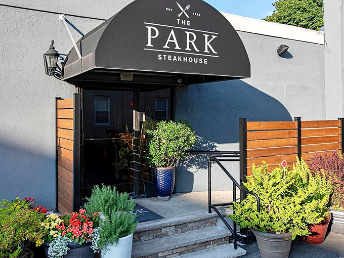 The Park Steakhouse's elegant entrance garden says "special occasion" without saying a word. Your taste buds are about to celebrate!