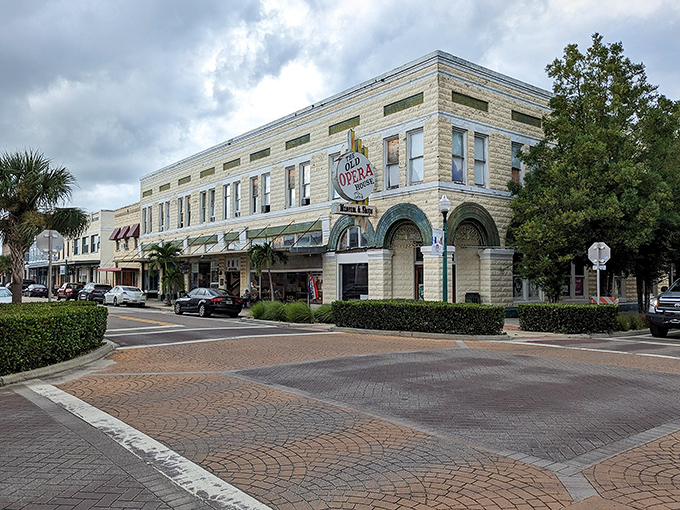 Historic Arcadia offers small-town shopping with character to spare. Where window shopping is still an afternoon's entertainment.