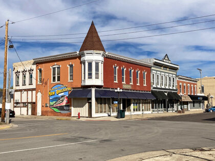 10 Gorgeous Towns In Illinois Perfect For Weekend Getaways